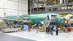 Boeing Focuses On Early 737 MAX Delivery